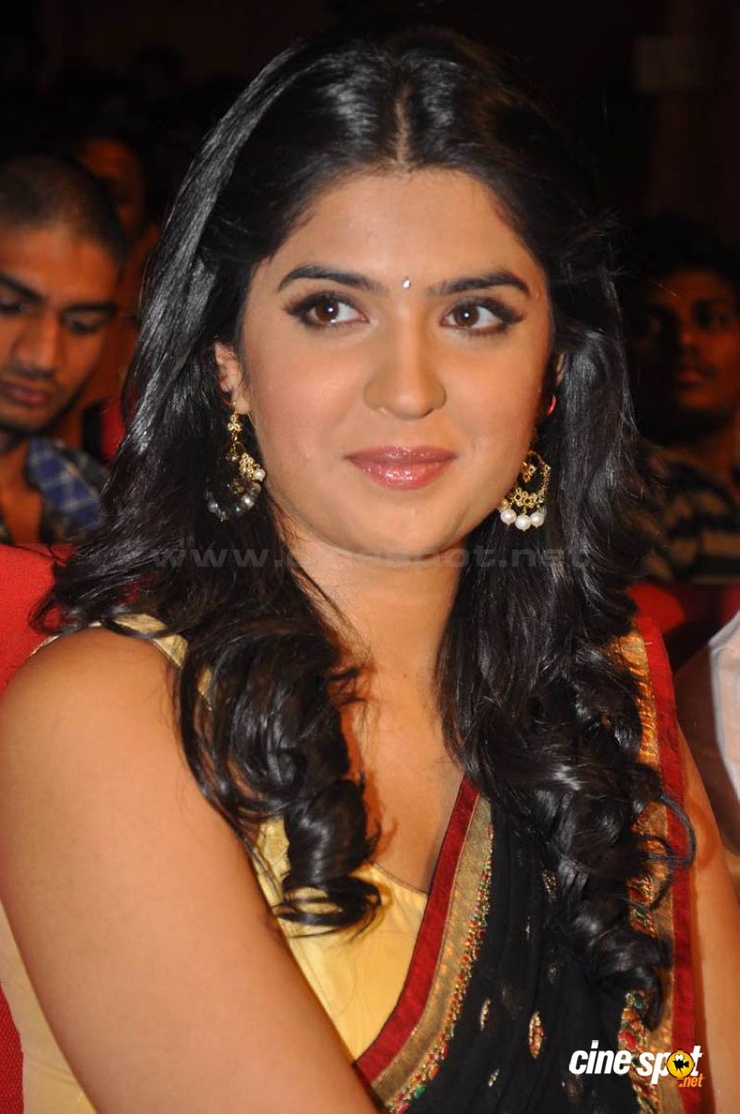 Picture of Deeksha Seth