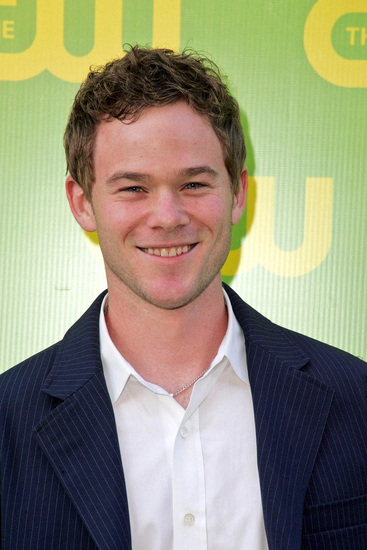 Picture of Aaron Ashmore