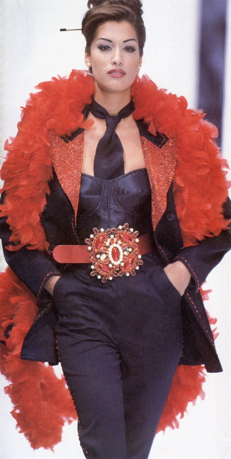 Picture of Yasmeen Ghauri