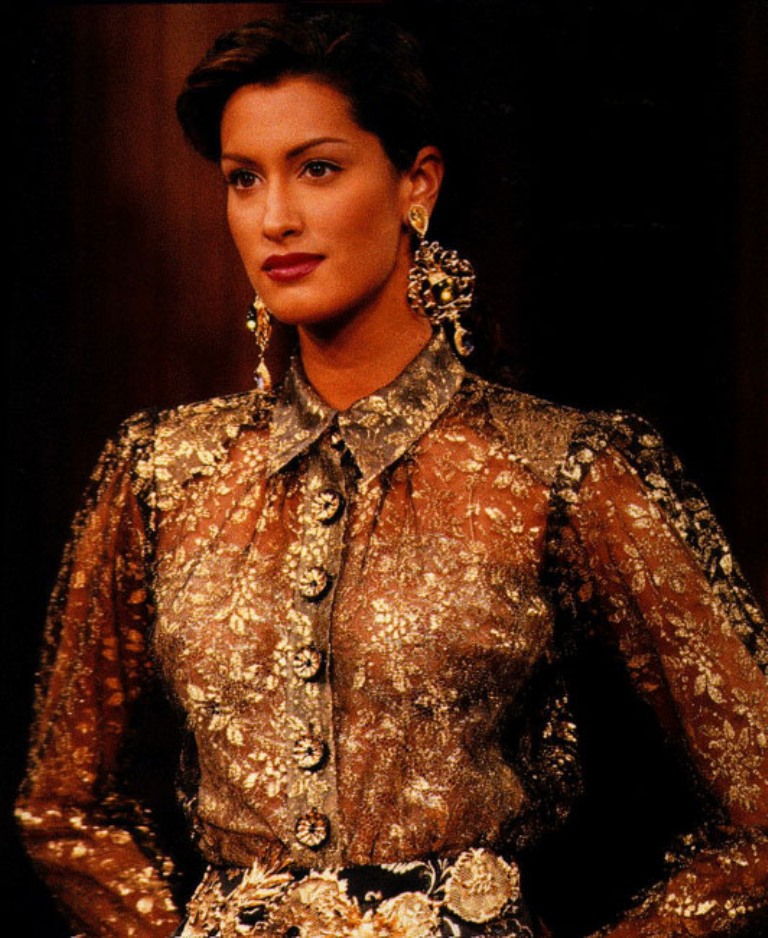 Picture of Yasmeen Ghauri