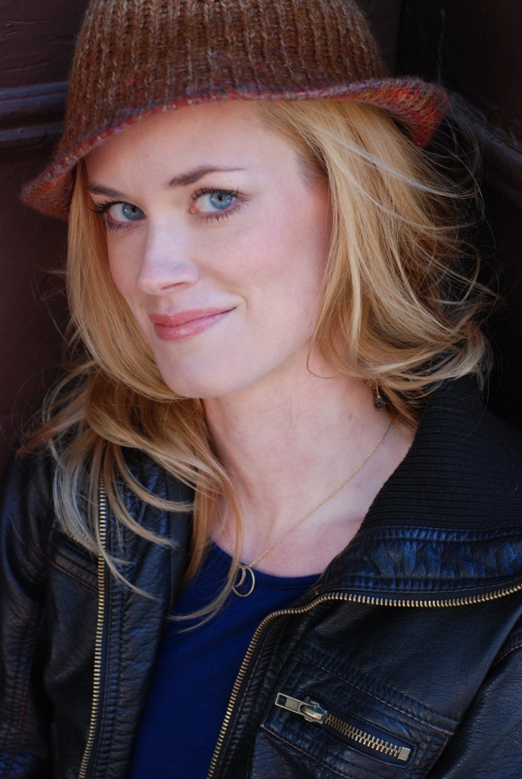Picture Of Abigail Hawk Picture Of Abigail Hawk