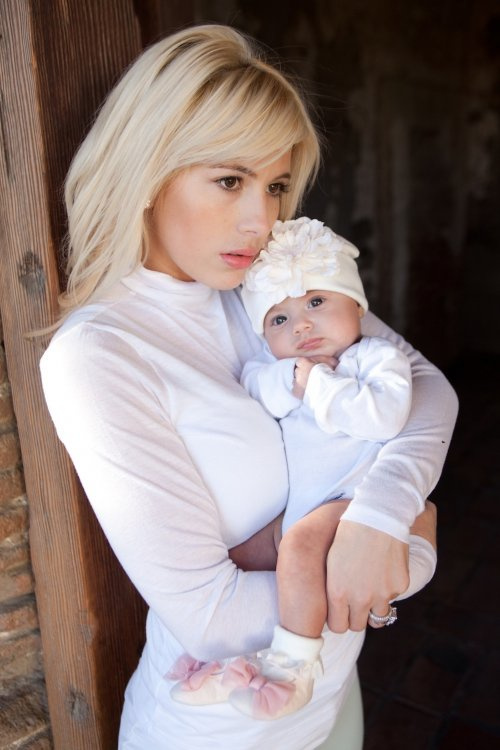 Picture of Shayne Lamas