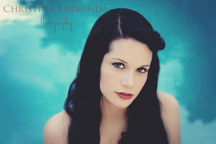 Victoria Gregory image