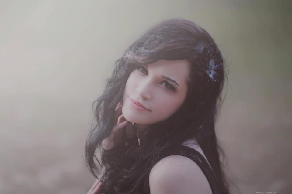 Victoria Gregory image