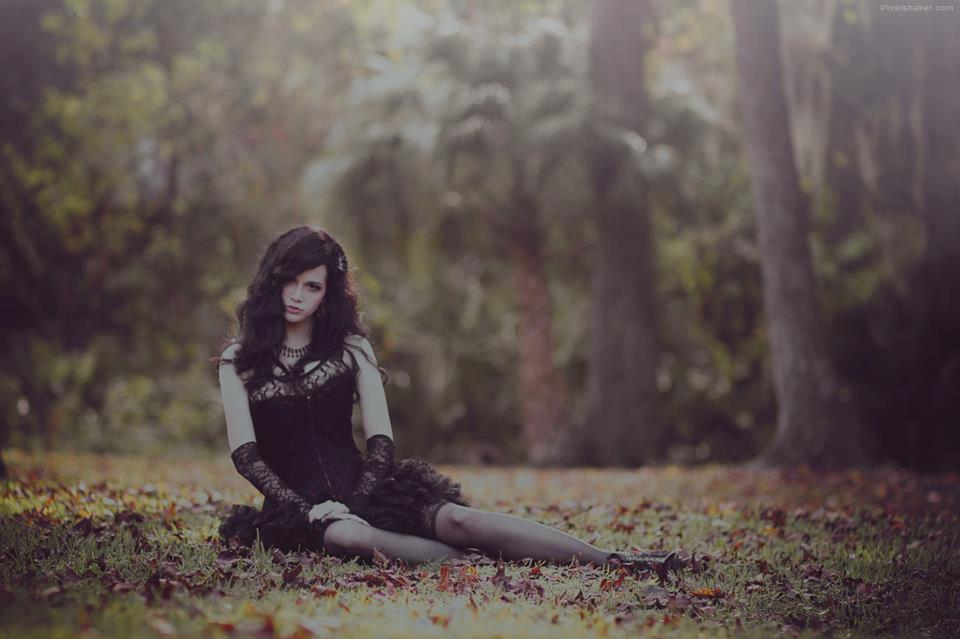 Picture of Victoria Gregory