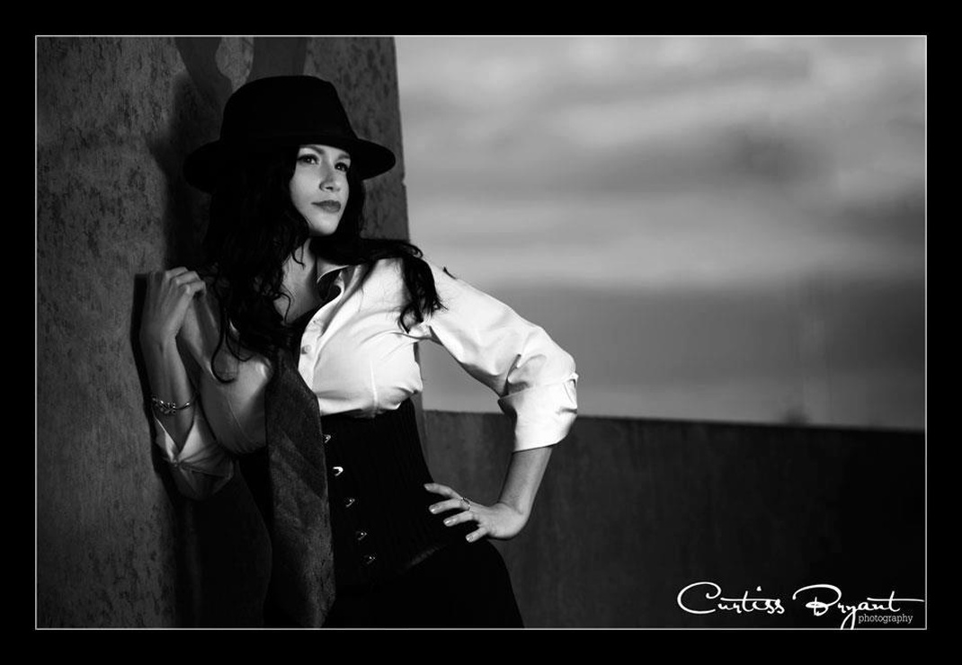 Victoria Gregory image