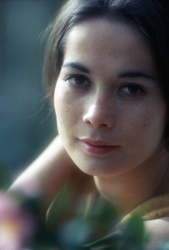 Image of Nancy Kwan