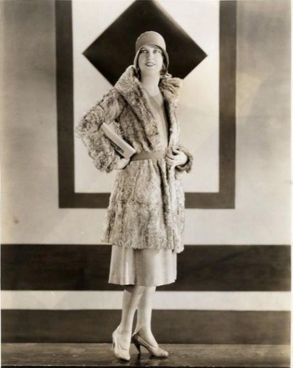 Jeanette MacDonald image