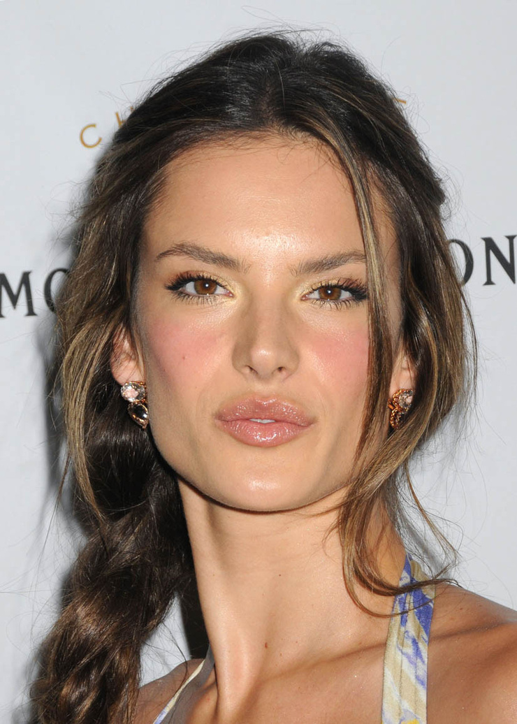 Listal - List the stuff you love! Movies, TV, music, games and books