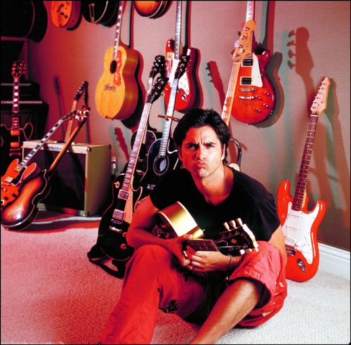 Picture of John Stamos