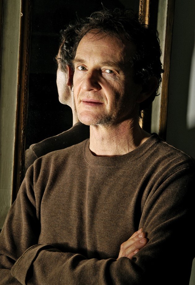 Anton Lesser image