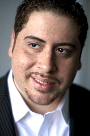 Picture of Victor Cruz