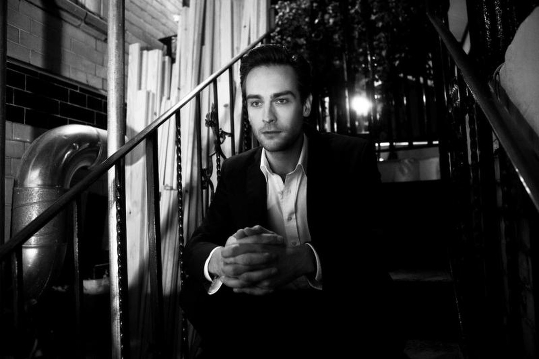 Image of Tom Mison