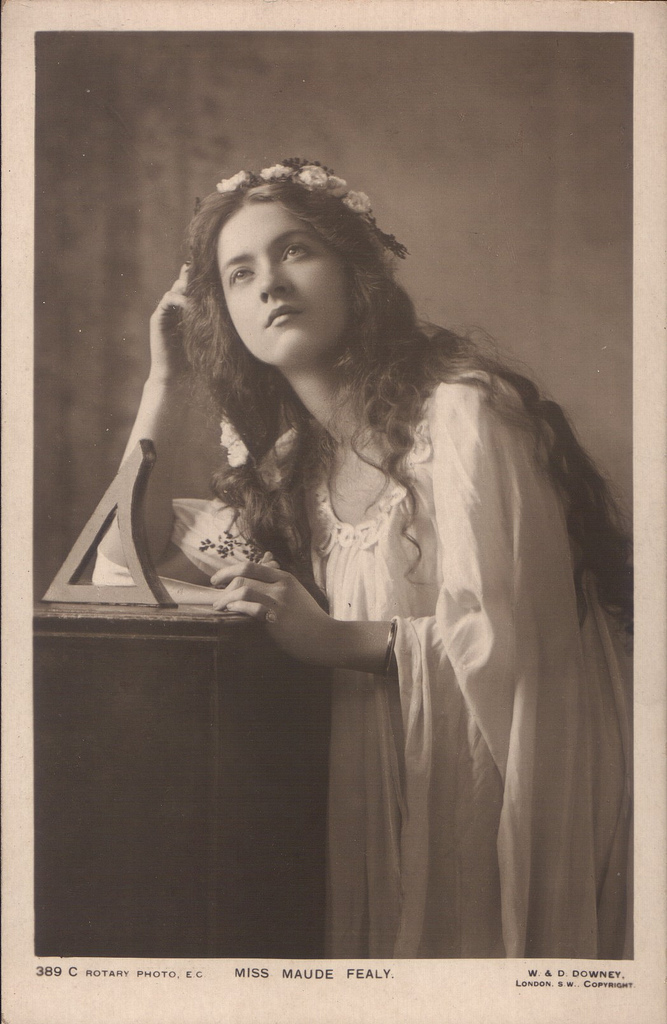 Maude Fealy image
