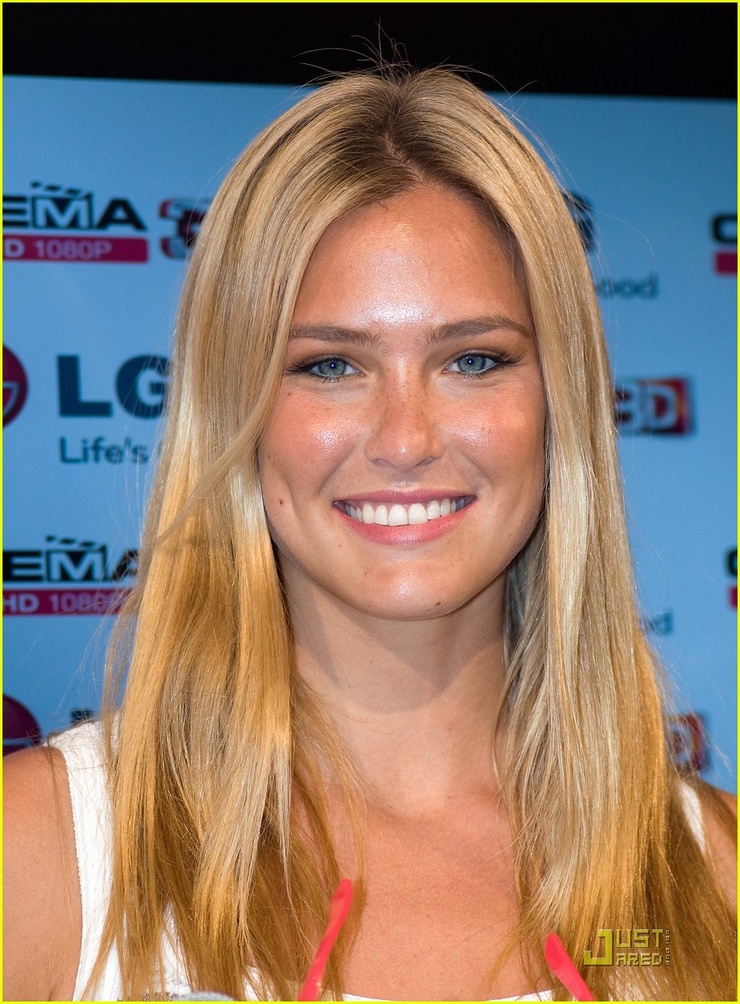 Picture of Bar Refaeli