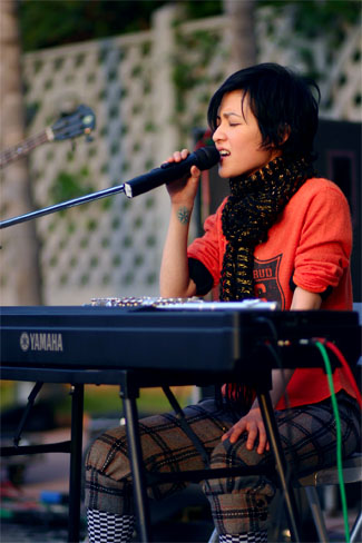 Picture of Mavis Fan