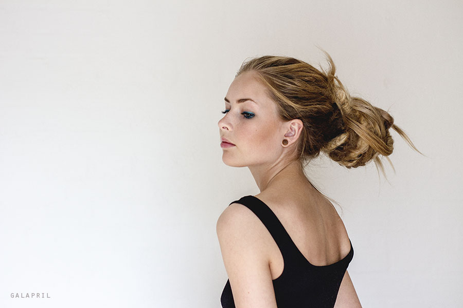 Picture of Anna April