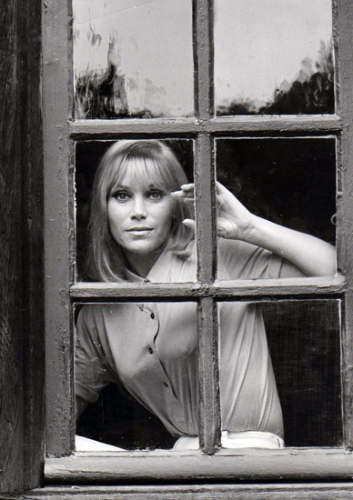 Picture of Estella Blain