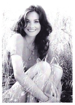 Picture of Lori Saunders