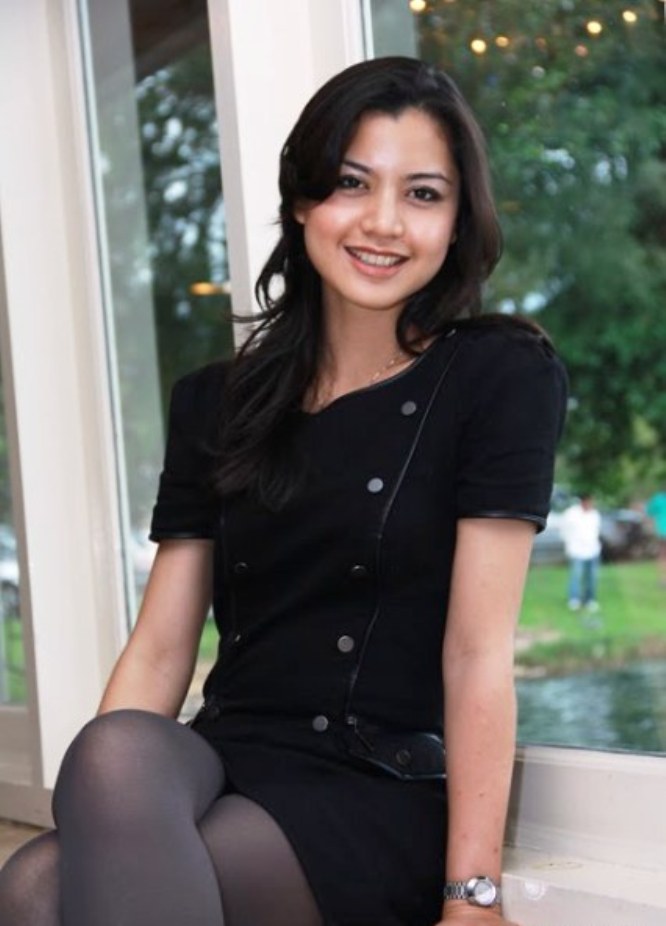 Picture of Lisa Surihani