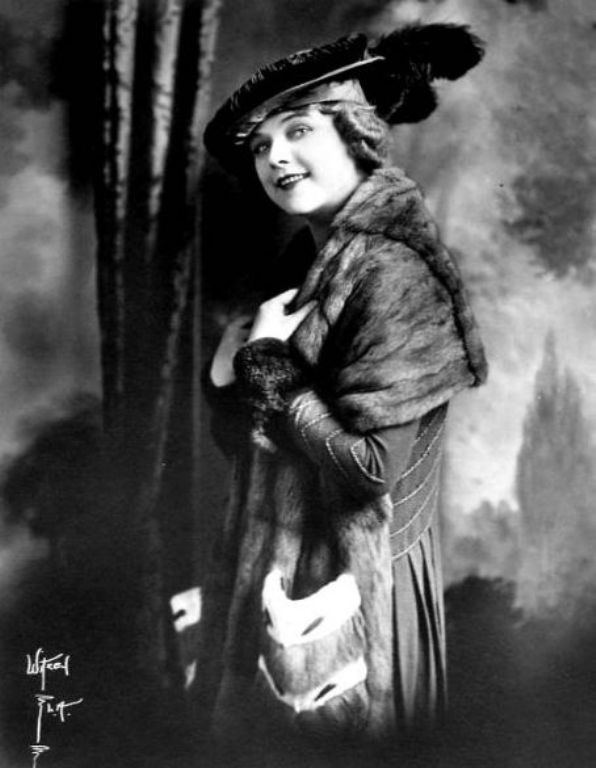 Picture of Wanda Hawley