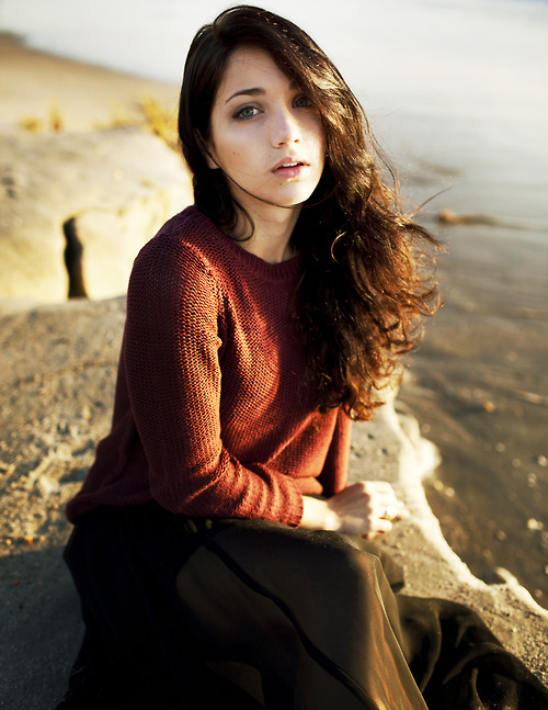 Image of Emily Rudd