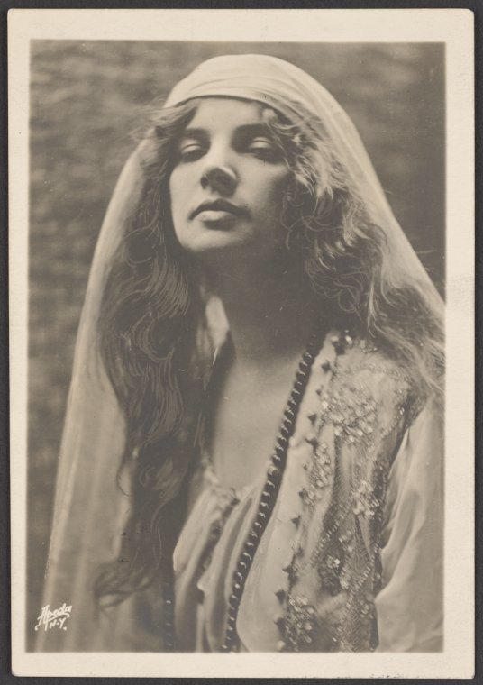 Picture of Maud Allan