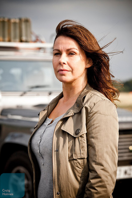 Julie Graham image