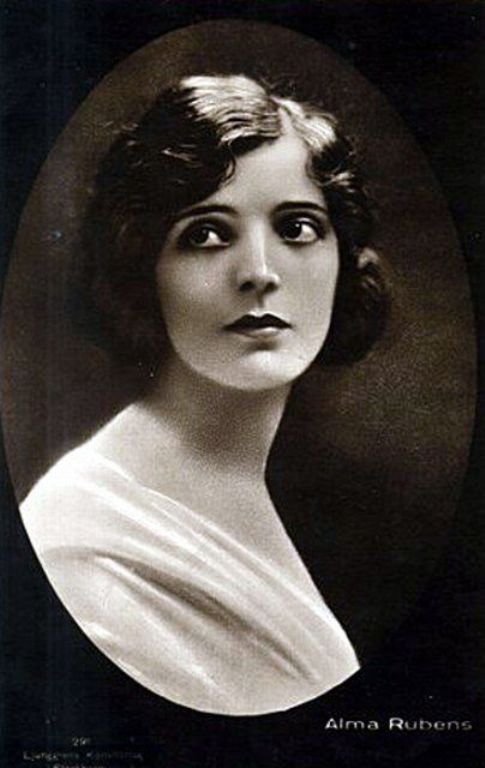 Picture of Alma Rubens
