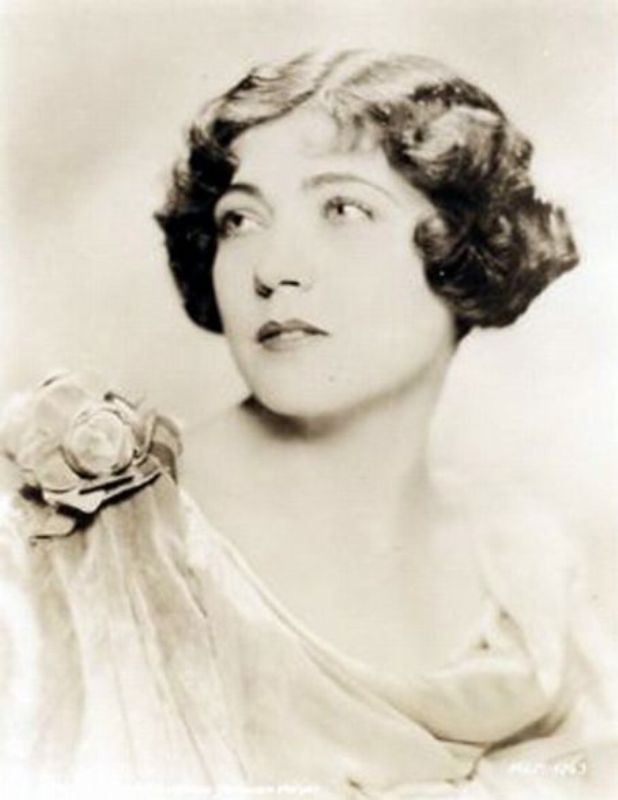 Renée Adorée image
