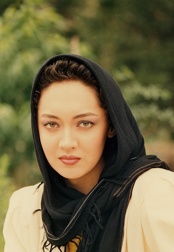 Picture of Niki Karimi