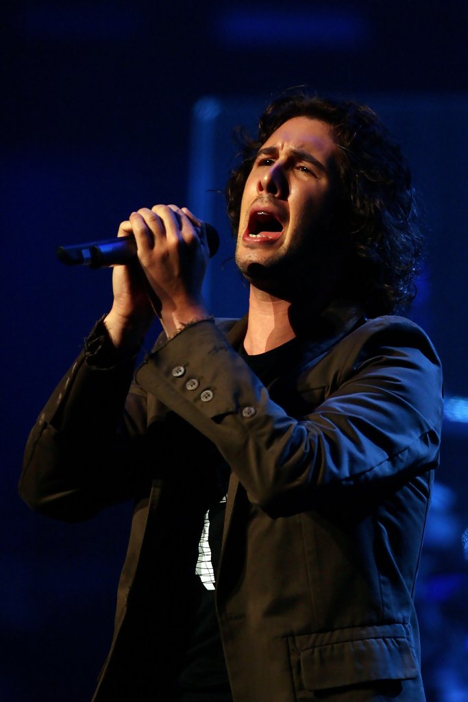 Picture of Josh Groban