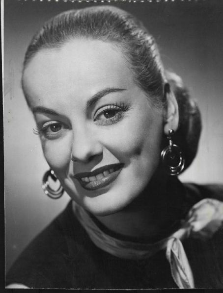 Picture of Faye Emerson