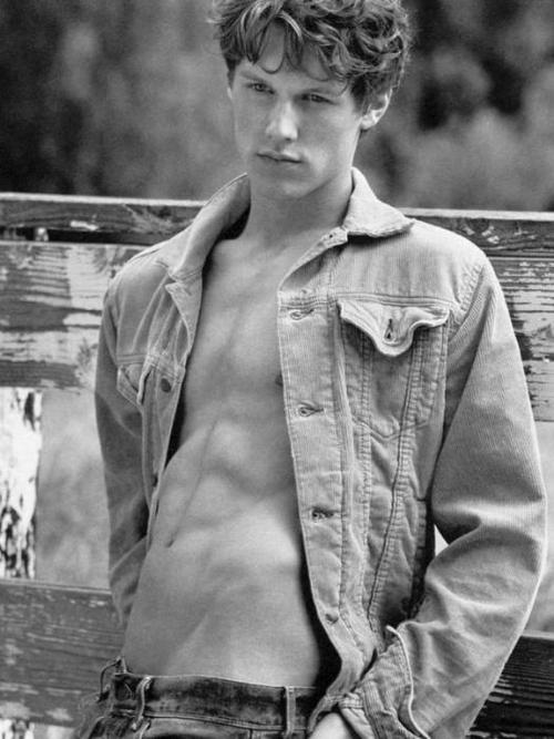 Picture of Zachary Abel