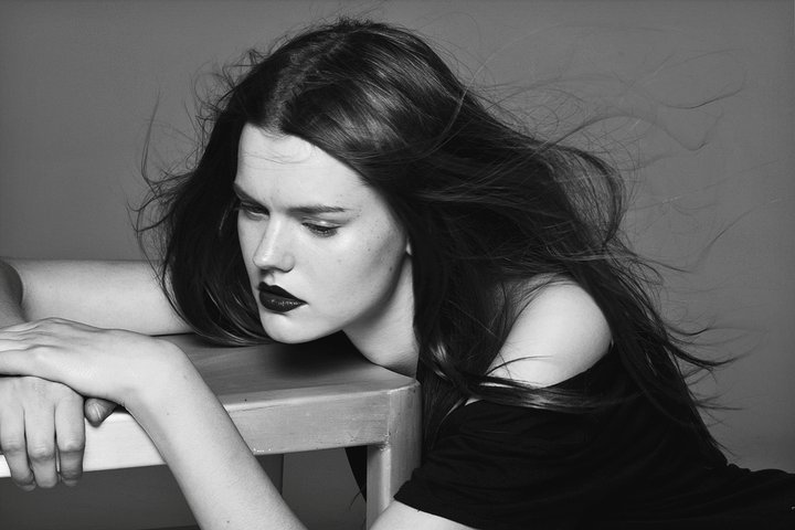 Ellie Weston image