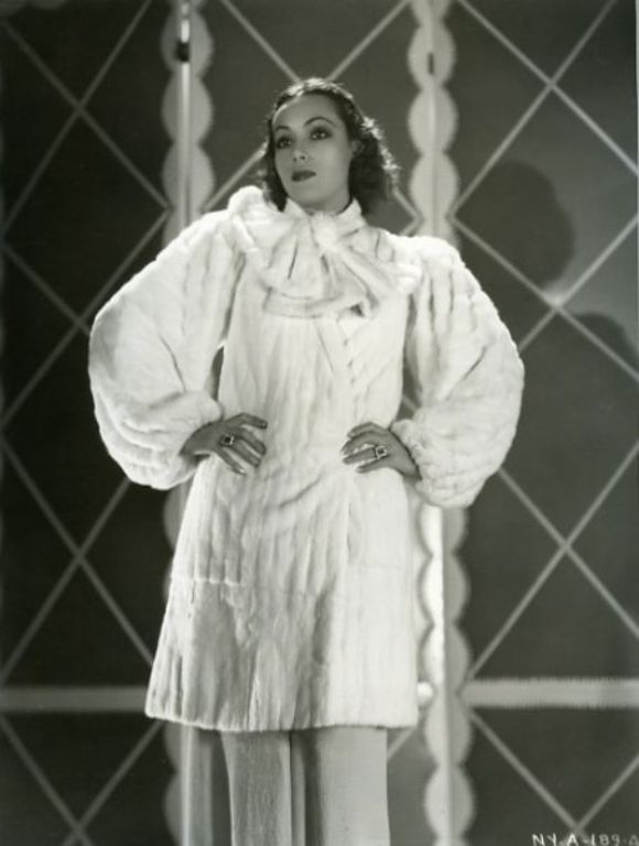 Dolores del Rio image