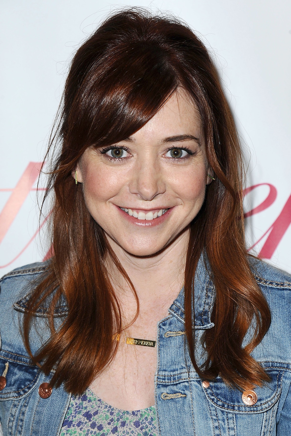 Alyson Hannigan picture
