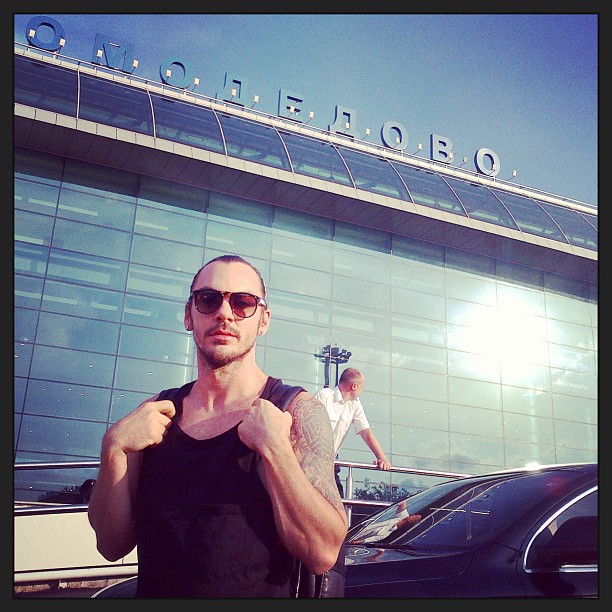 Nicole Elliott image