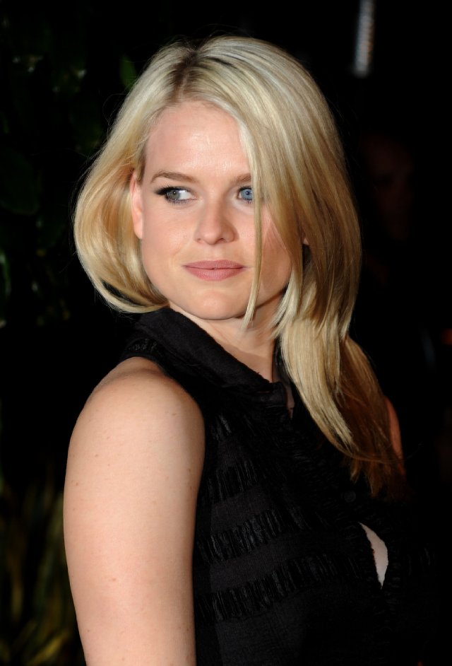 Picture of Alice Eve