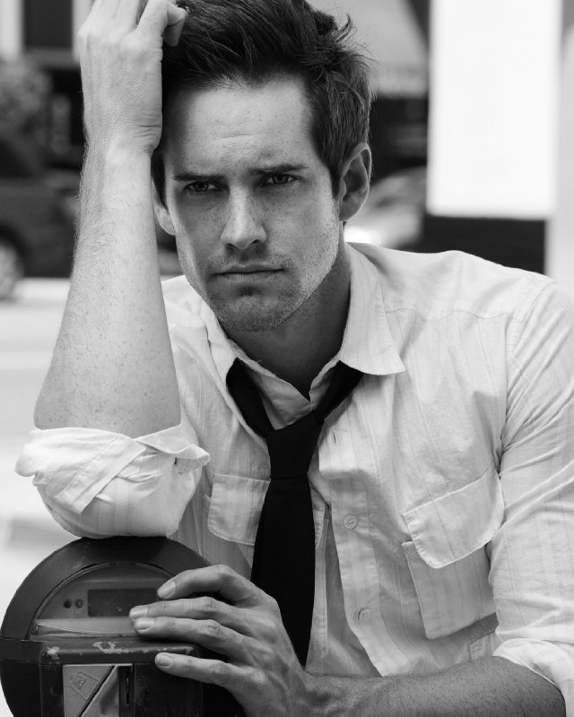 Picture of Jonathan Patrick Moore