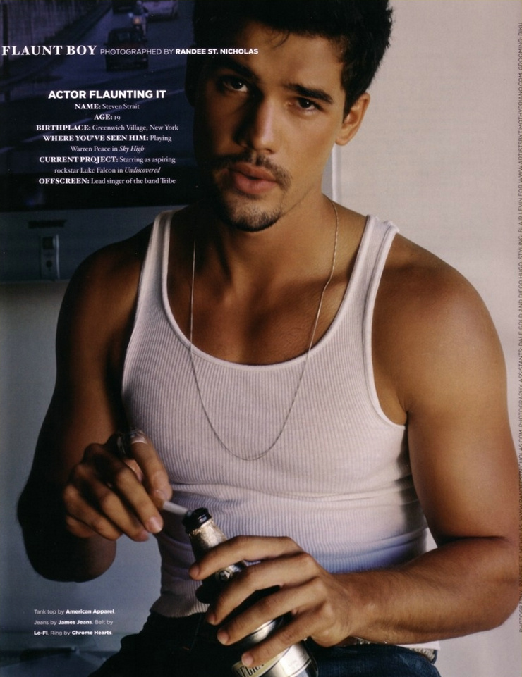 Picture of Steven Strait