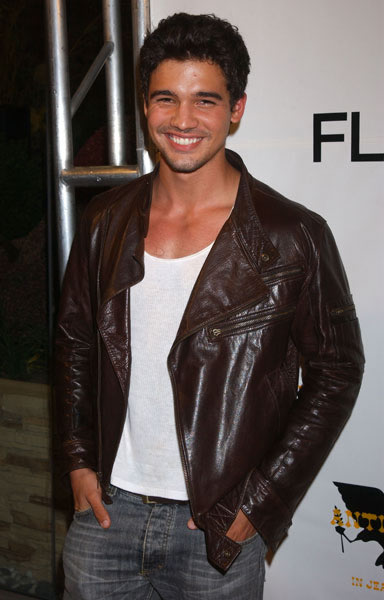 Picture of Steven Strait
