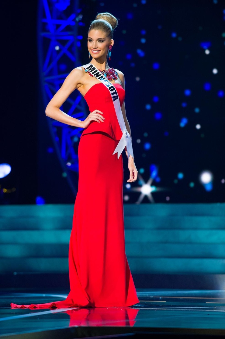 Picture of Danielle Hooper