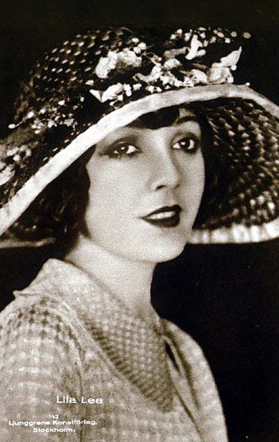 Picture of Lila Lee