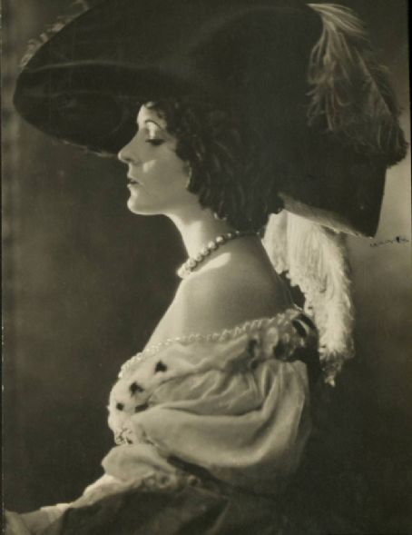 Picture of Fay Compton