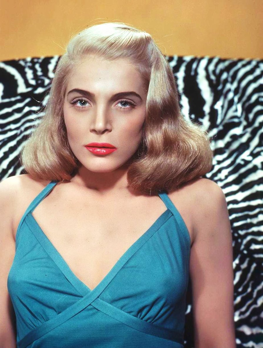Picture of Lizabeth Scott