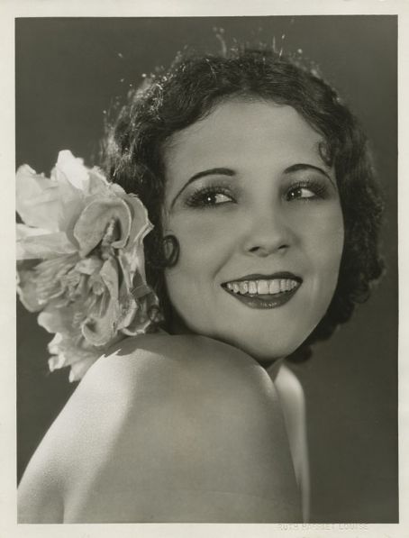 Raquel Torres picture