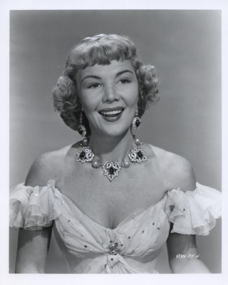 Picture of Veda Ann Borg