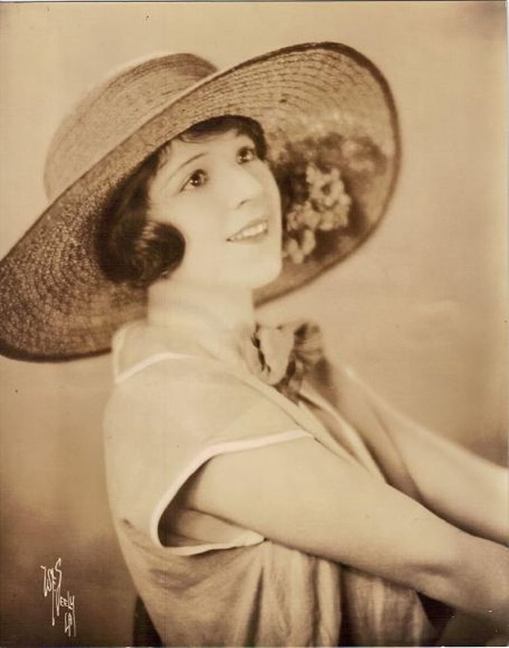 Helen Ferguson picture
