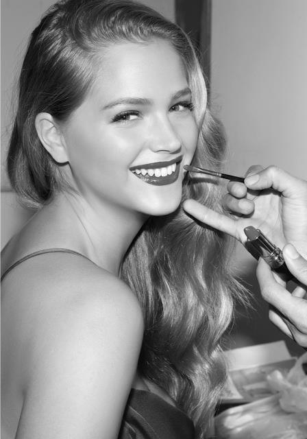 Picture of Esti Ginzburg